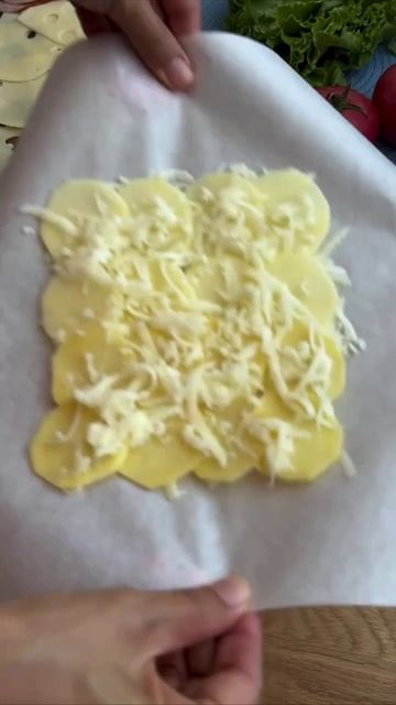 Картофельный сэндвич 
⏰ 15 минут
🌡️ 170 ℃ #аэрогриль #рецепты #дляаэрогриля