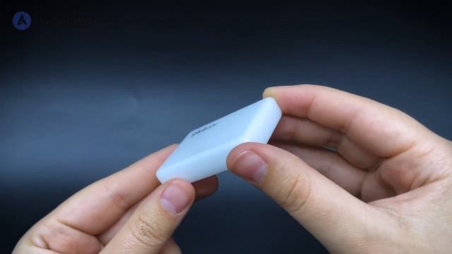 Акриловый камень Pluton R-White S-001