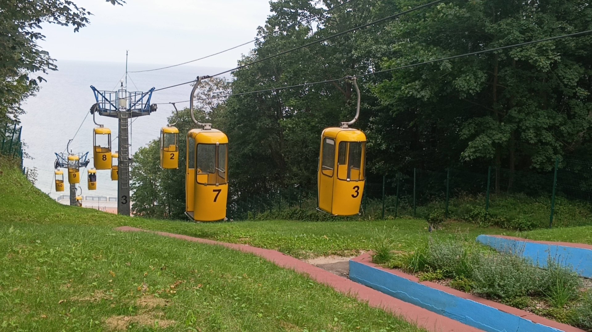 Светлогорск. Спуск к морю. Канатная дорога.