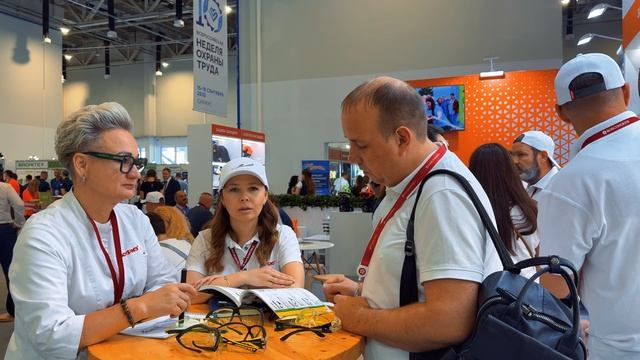 Стенд РОСОМЗ на Всероссийской неделе охраны труда 2025 #ВНОТ