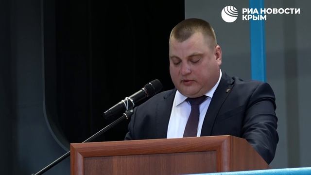 Крымские корабелы строят в Керчи буксир ледового класса Arc6