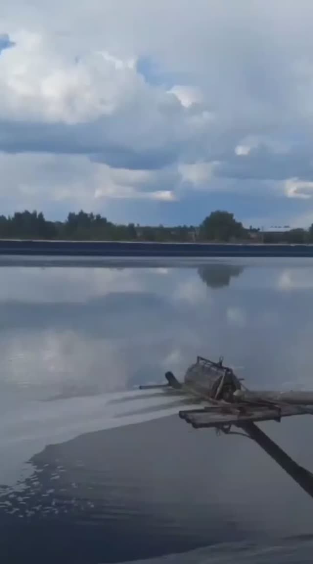 Откачка жидкого навоза/полив. Дизельная насосная станция/установка в работе. Производитель МЗ ПОТОК