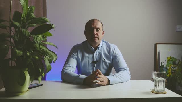 Кредитное рабство. Как не стать жертвой мошенников при рефинансировании кредита.