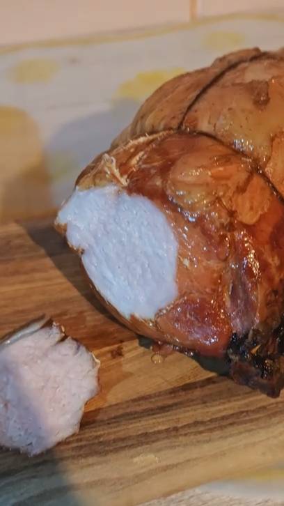 Ароматно, аппетитно и слюновыделительно 😋 #грудинка #коптильня #копчение