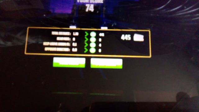 Испытание машины Фольксваген транспортер и американского грузовика Оптимус Прайм в трафик рашшел.