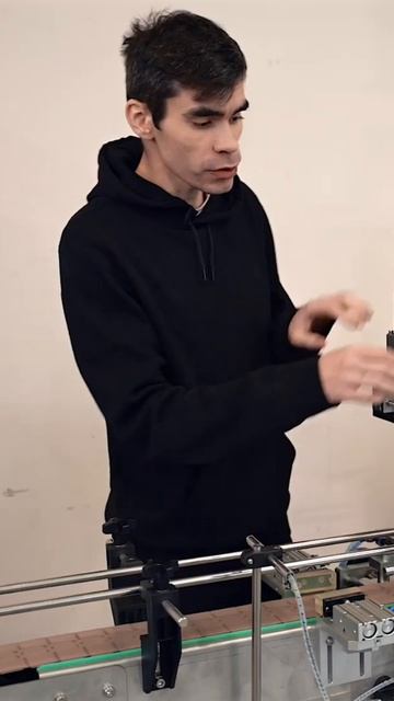 Точный подсчет и автоматическая смена партий на линии розлива