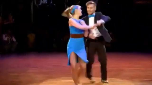 Незабудки Светлана Тыщенко и Олег Корчагин ст Ирина Савельева, муз Олег Залозный аранж Д Уткин