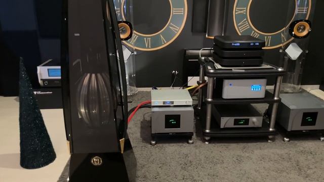 Happy 2023! The Beautiful Blue Danube   MBL, CH Precision, MSB Technology [4Kᵁᴴᴰ]