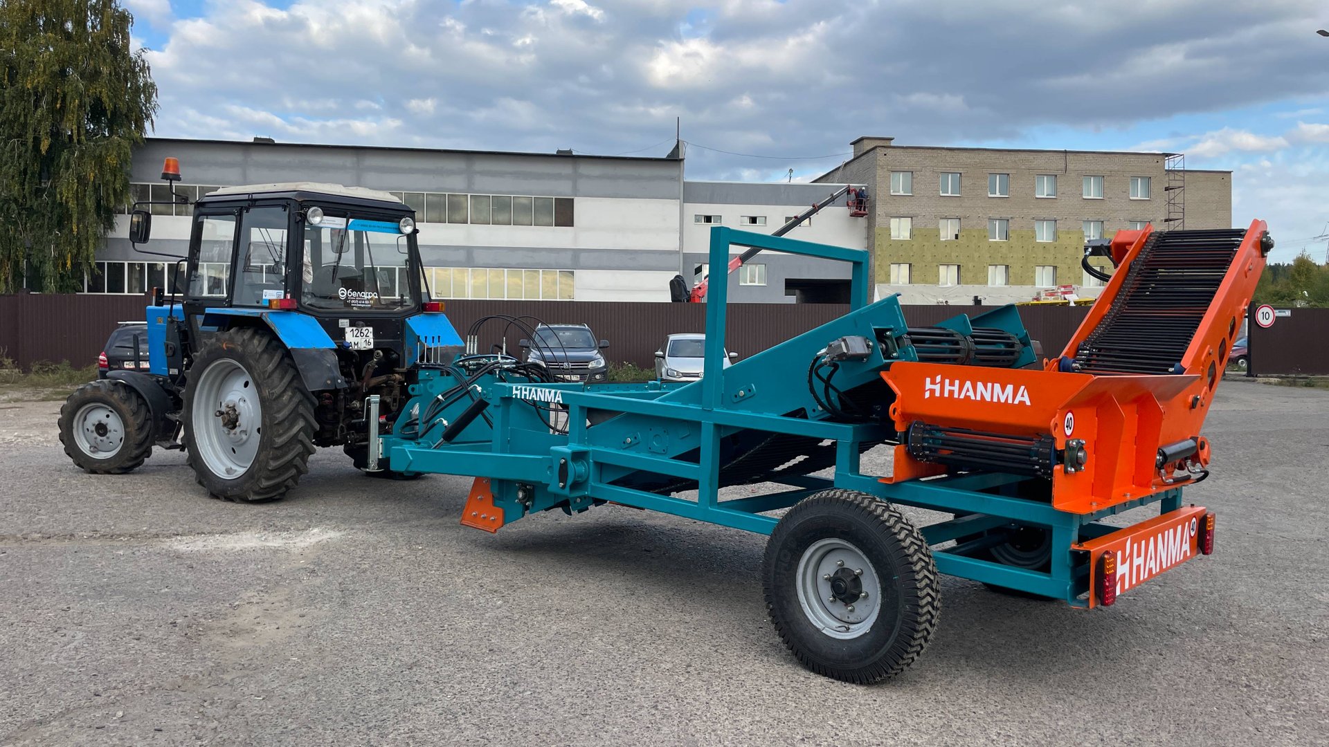 Двухрядный комбайн картофелеуборочный HANMA