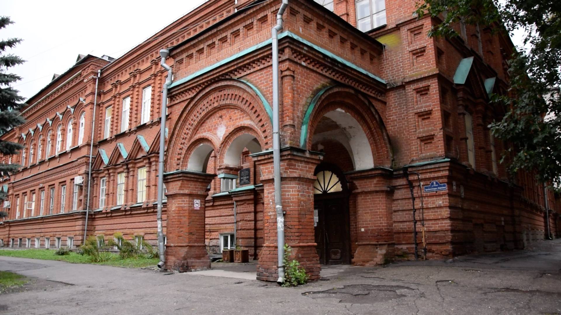 Узнать о Боге и полюбить веру