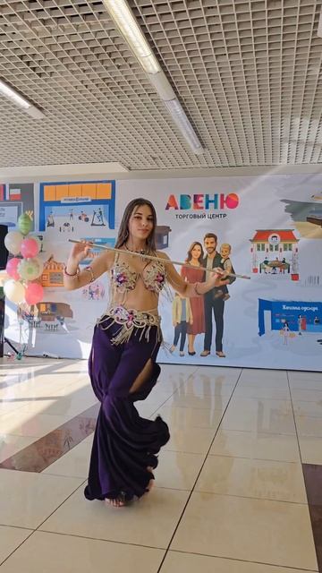 Выступление Светланы в ТЦ Авеню