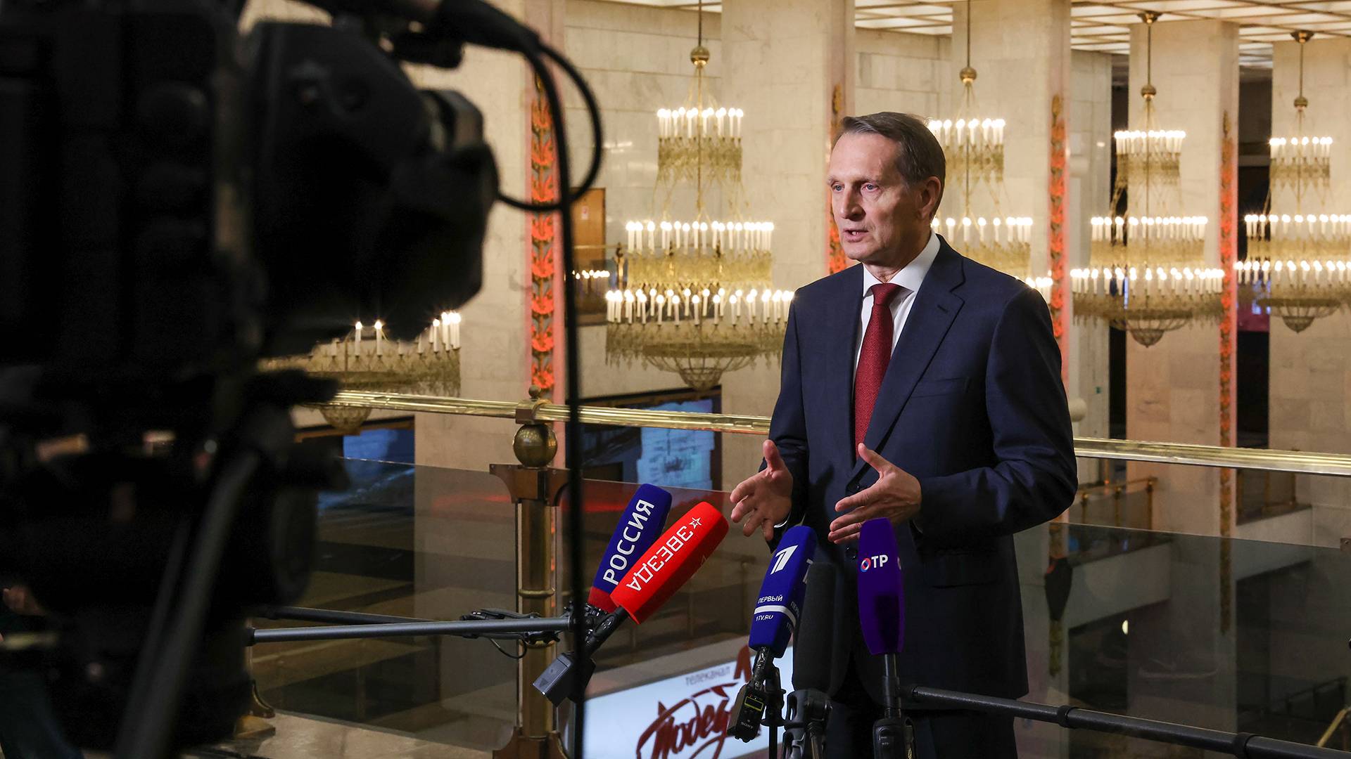 Пресс-подход  Председателя Российского исторического общества С.Е. Нарышкина в Музее Победы