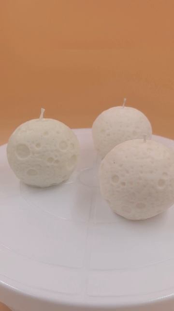 Свеча луна ручная работа