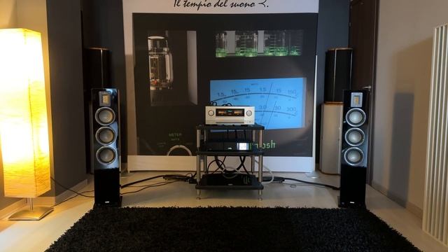 NEW Accuphase E-700 Class A Amp & Audiovector QR5 SE [4Kᵁᴴᴰ HQ Direct Recording]