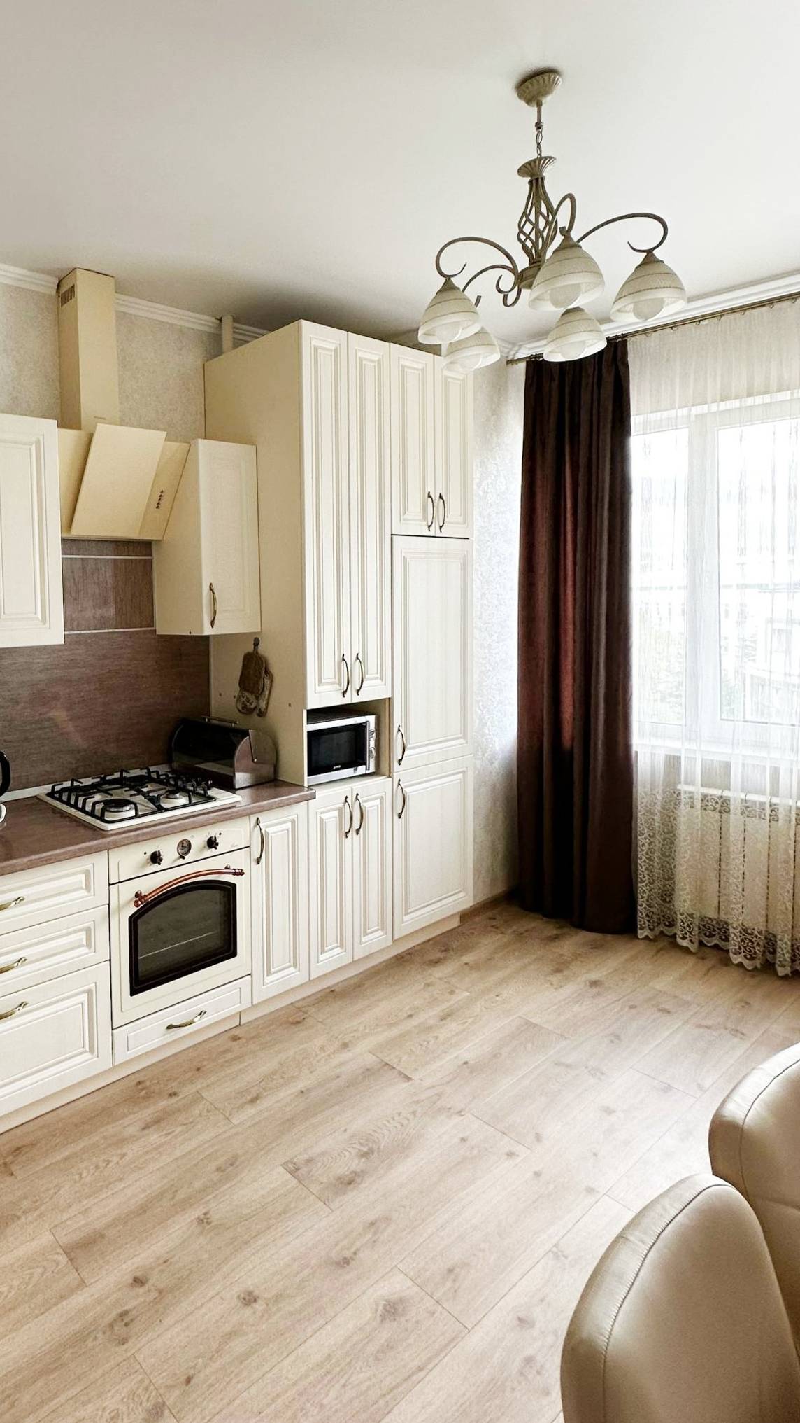 Цена квартиры в Геленджике 21 млн.р. ЖК "Приморский". Купите однокомнатную  в Геленджике Приморской.