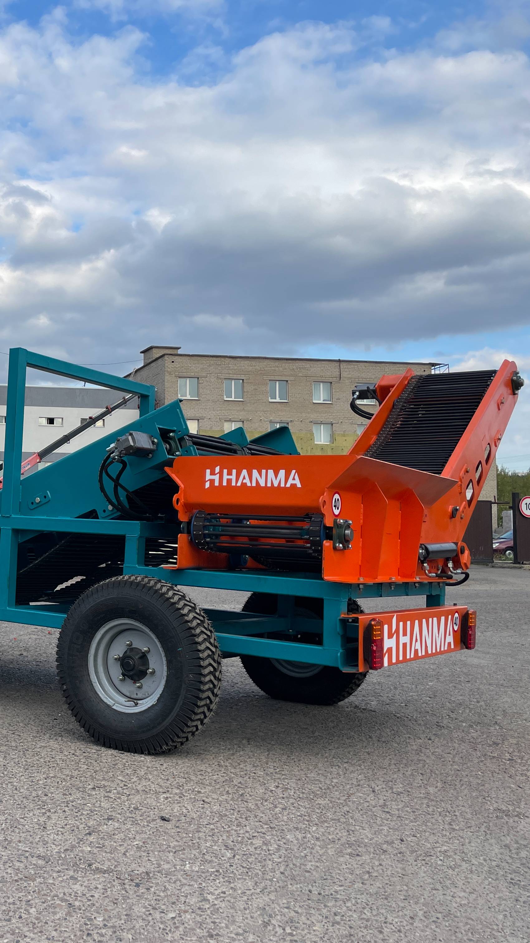 Комбайн картофелеуборочный двухрядный HANMA