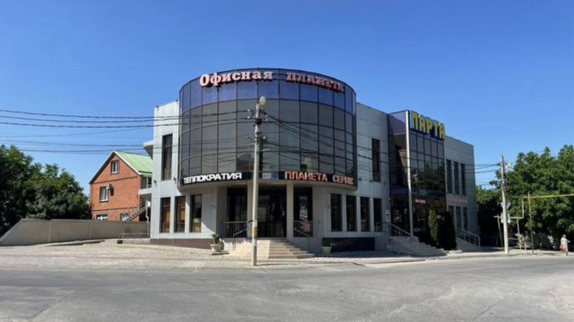 АРЕНДА/ СДАМ В АРЕНДУ ПОМЕЩЕНИЕ. г. Новороссийск. Цемдолина. Ленина 3