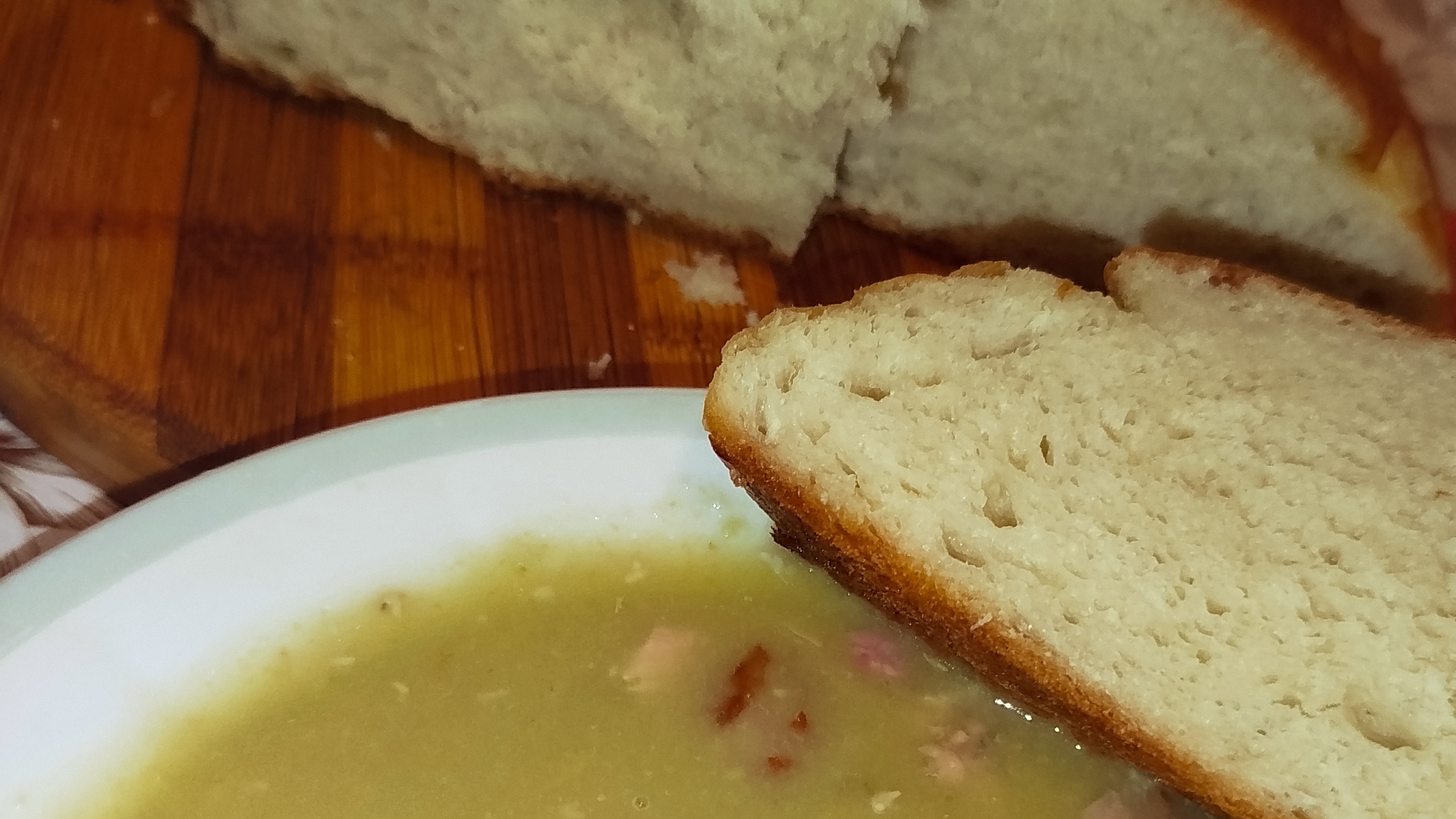 чесночный хлеб