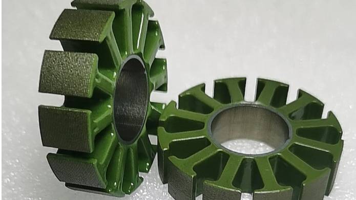 Линия 3-х зонной  порошковой пазовой изоляции статоров  и роторов . Класс изоляции F ( 155 C)