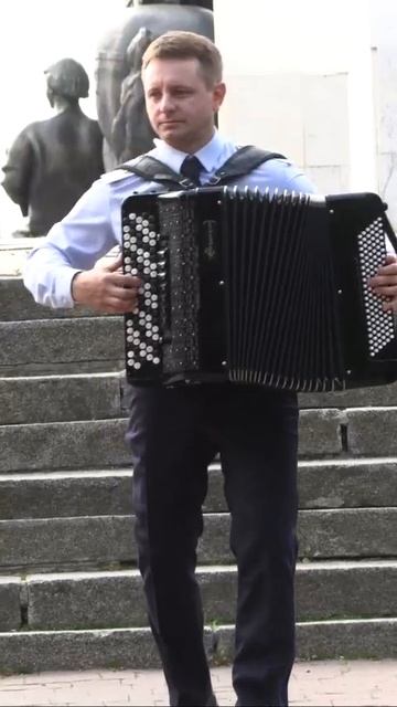 Брянские полицейские подготовили музыкальное поздравление ко Дню города