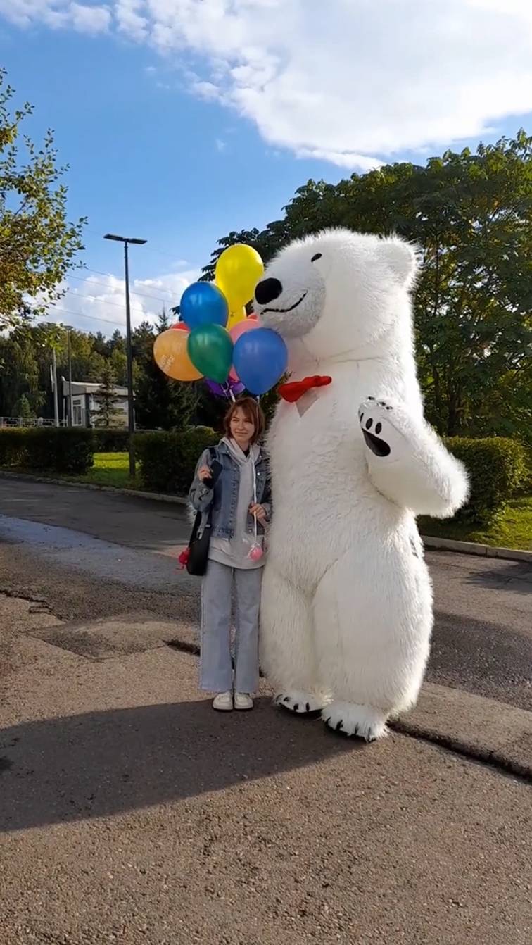 Медведи поздравляют студентов #shorts