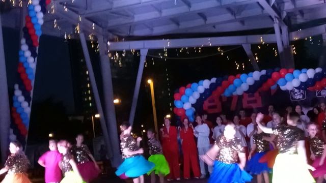 Москва День города! выступления артистов, музыкальных, творческих, танцевальных коллективов