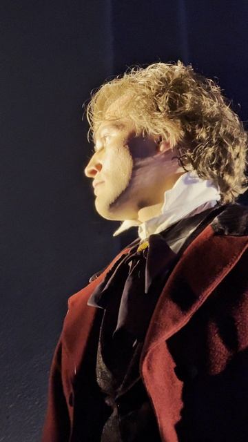 Отрывок из спектакля "Онегин"