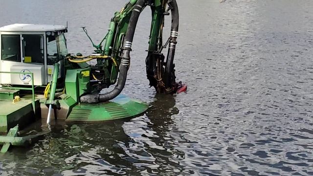 Челябинск.Чистка донных отложений на р.Миасс. Проект рассчитан до 2028 года. 07.09.2025г.13.09.2025