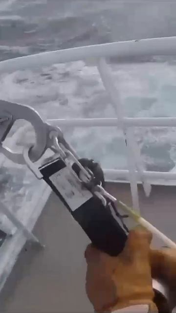 Видео Экстремальные Мгновения в Море,