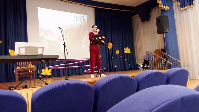 Городские московские частушки на день рождения города. Очень интересный видос.