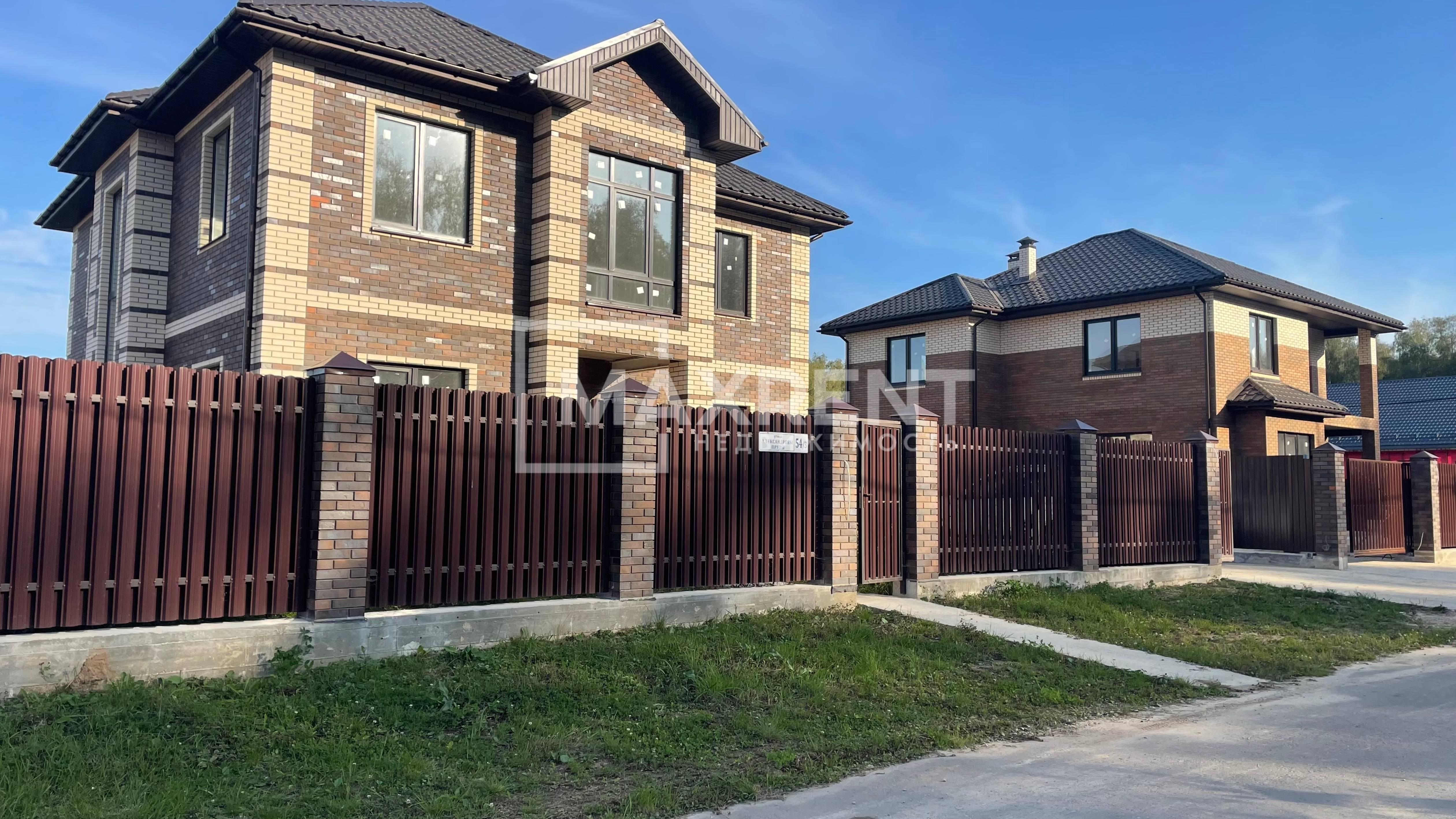 Продаётся коттедж 220 кв.м. 7.7 сот. Новая Москва КП Александровы Пруды