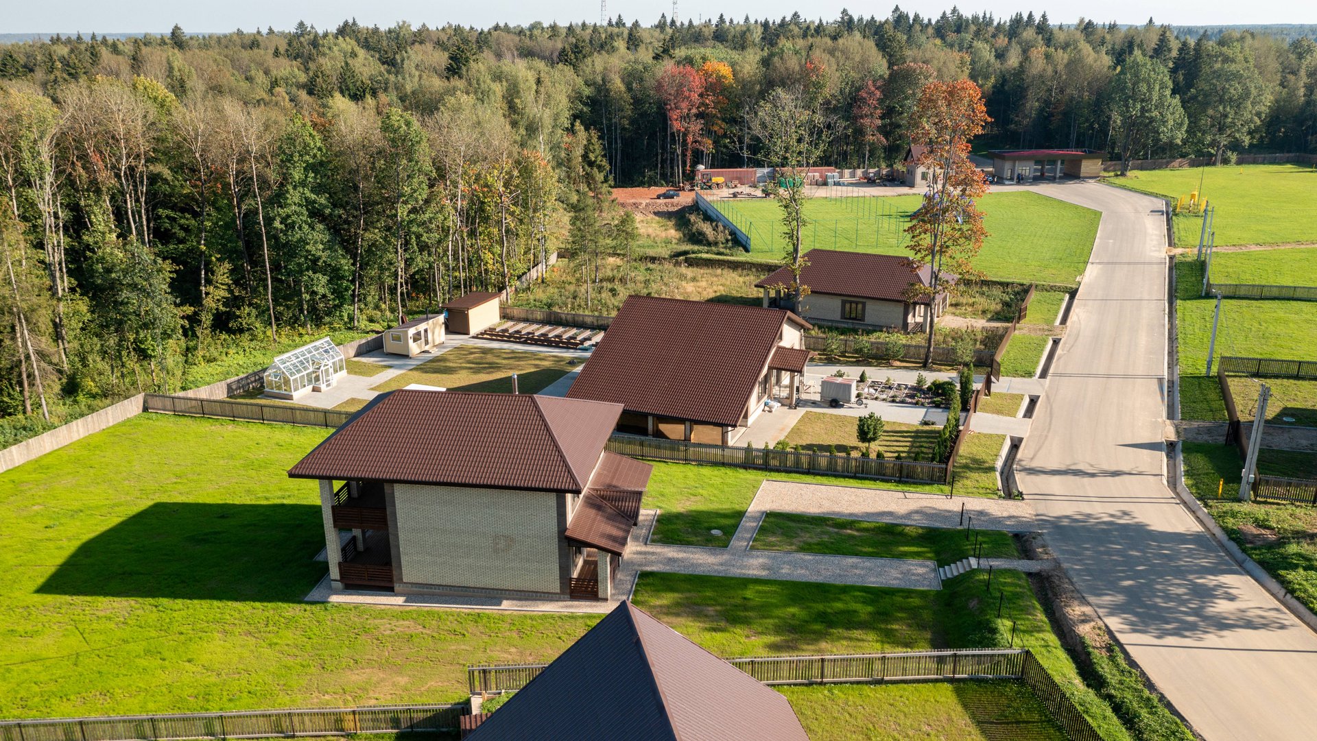 Видео-презентация посёлка Осташкино Форест на август 2025