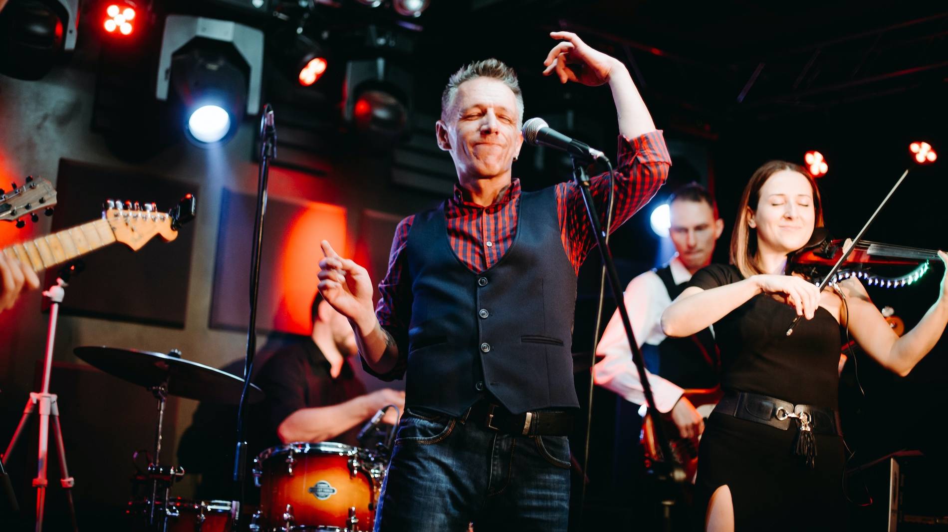 Триба - Отвязанная жизнь (Live)