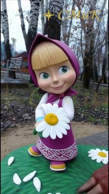 Живая скульптура «Маша и Медведь – Весна пришла» из бетона