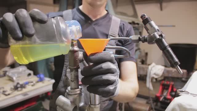 Как заменить распылитель форсунки МТЗ