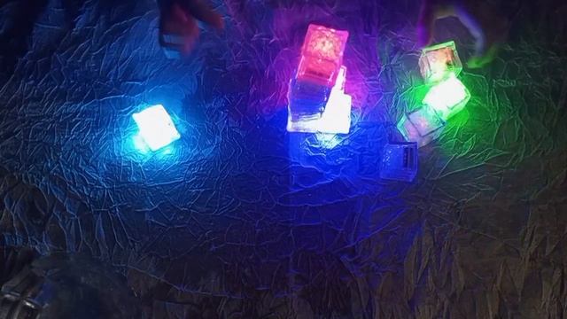 Играем в кубики.Детские светящиеся кубики.