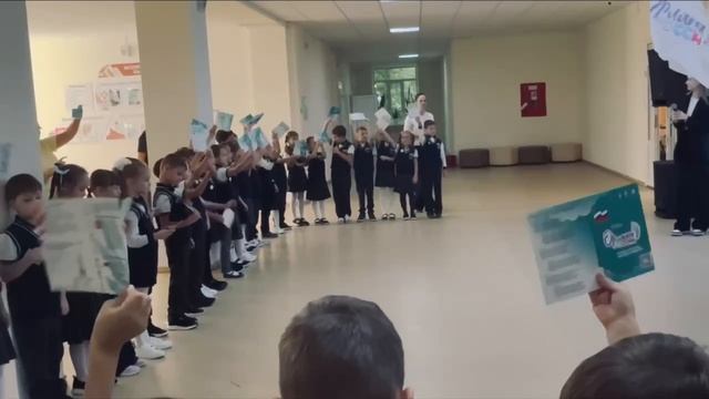 Сегодня в нашей школе состоялось торжественное событие — посвящение наших учеников в орлята!