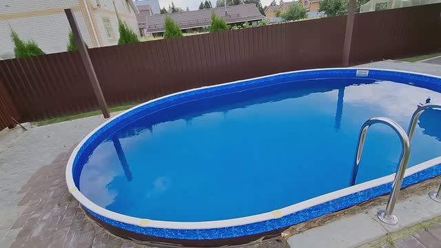 Отключил фильтрацию воды в бассейне на 10 дней.