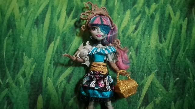 Обзор на Рошель Гойл ''Пиратская Авантюра''*Monster High*Rochelle Gyle*Monstrinhas Piratas