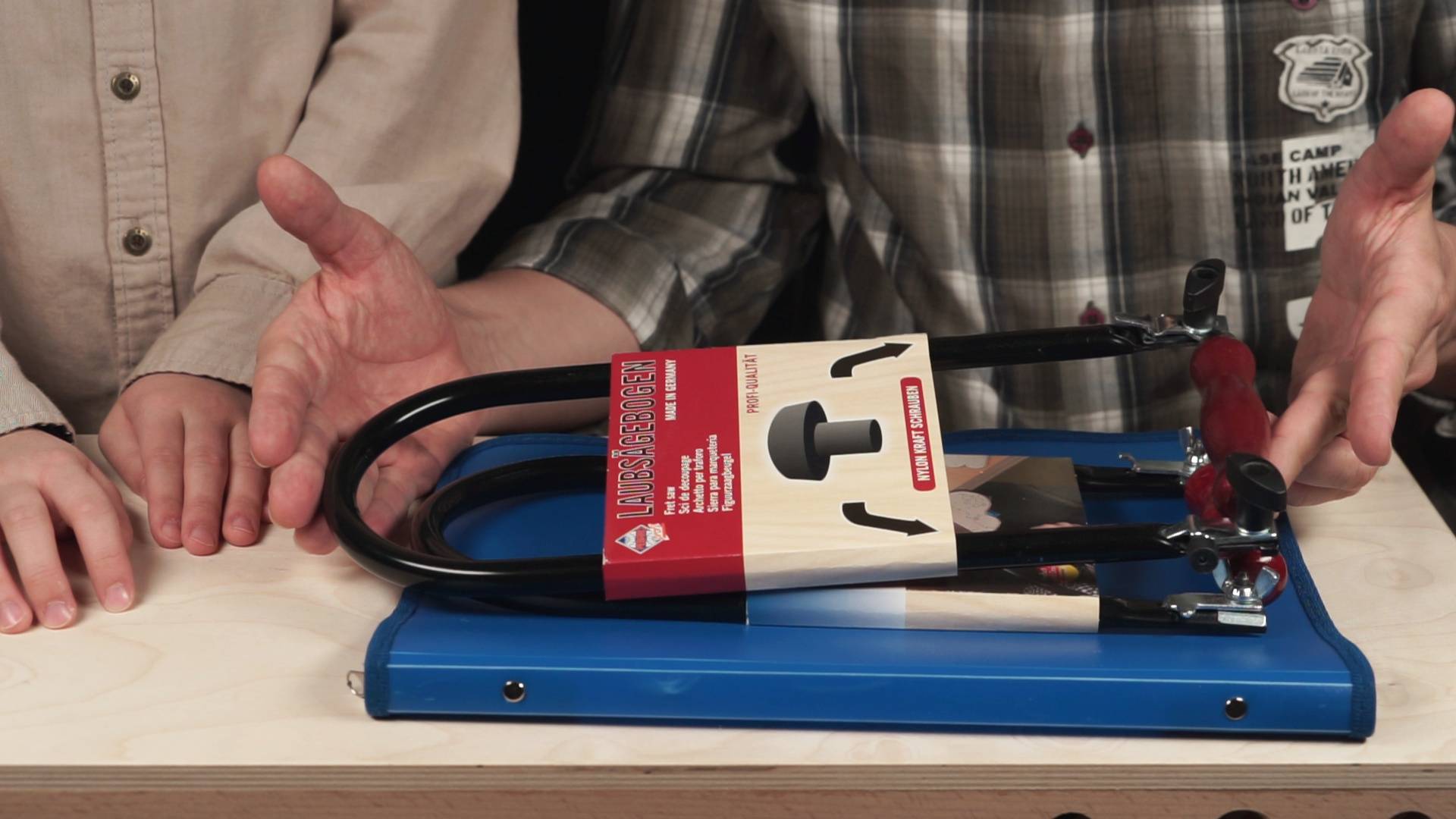 Обзор высококачественного ручного лобзика для дерева 750N от Pebaro. Для школы и хобби!