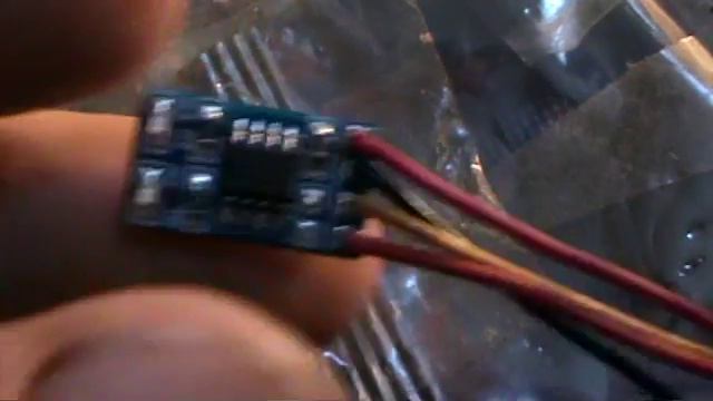 зарядка 18650 от солнечной панели