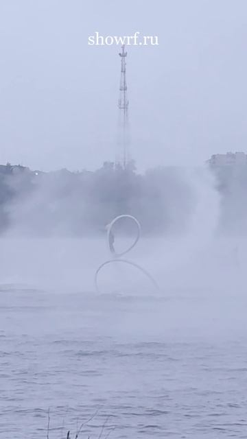Водное дневное флайборд шоу сборной России, трюки, дым, флаги, фейерверк #shorts