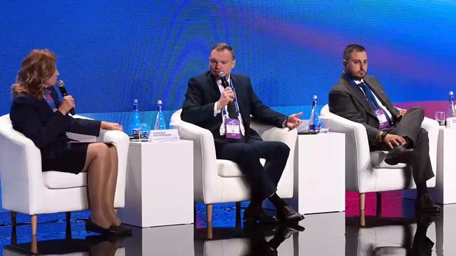 BIS Summit 2025: о платформенной экономике  и новых требованиях к маркетплейсам с точки зрения ИБ
