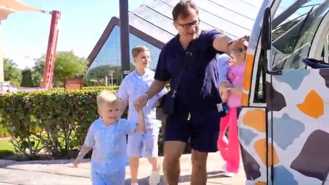 Маленький Адам пожарный Учим правила безопасности