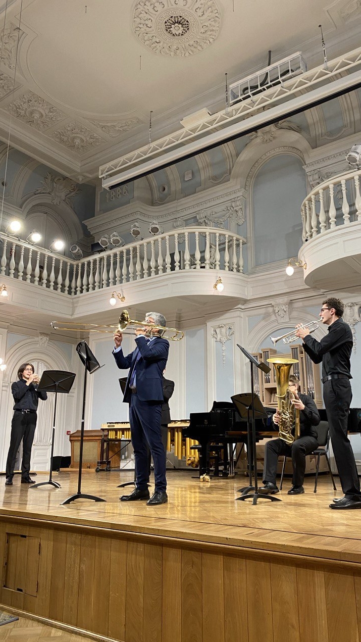 Знаменитые «Куплеты Эскамильо» из оперы «Кармен» Ж. Бизе прозвучали в исполнении на тромбоне