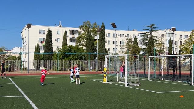 20.09.2025. ДЮФЛК 2017. ФК «Черноморец (синие)» (2017) – СШ №3 ФК Севастополь-2 2017. 1 тайм
