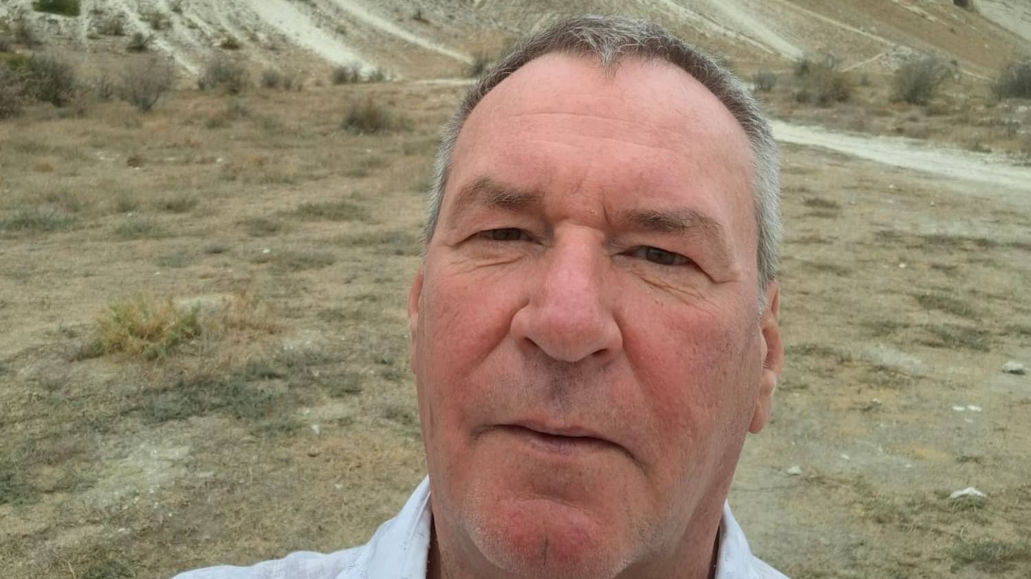 прошлое напоминает.