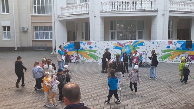 Детская игровая программа на дне города Лермонтова 20.09.2025