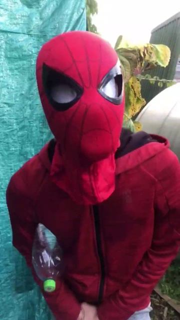 Самый смешной неудачный дубль из сериала Мстители сломанная швабра.