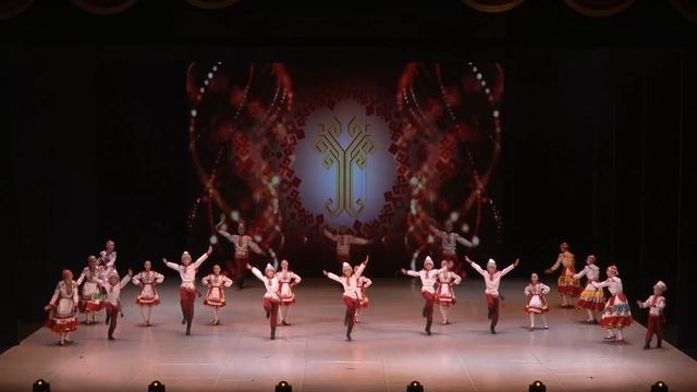 4. Народный детский ансамбль народного танца «Суварята» – «Савӑнатпӑр чӑвашла»